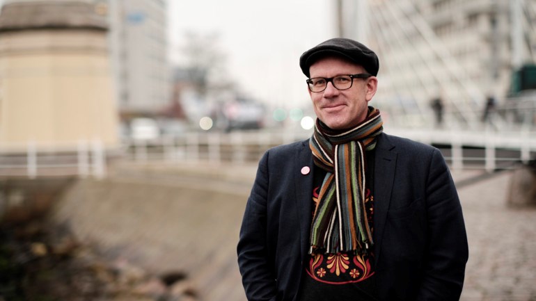 Vid sidan om läskrisen: Passionen för litteraturen lever | Malmö ...